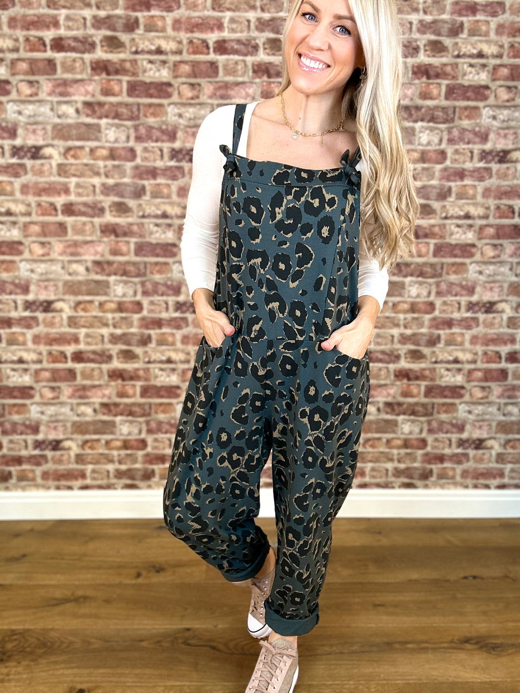Jumpsuits – Apache Shops Ltd