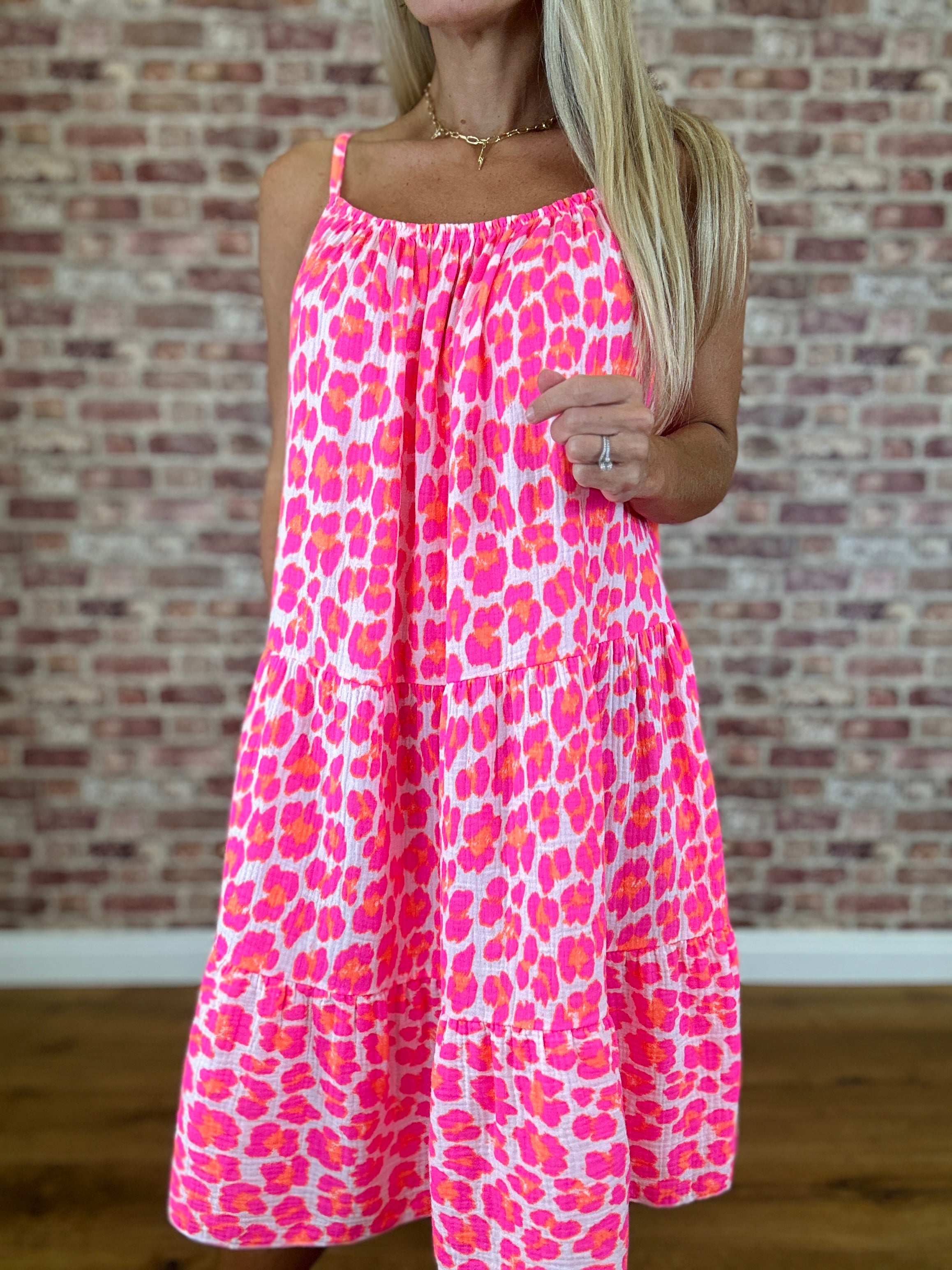 Leo Lagoon Dress – Apache Shops Ltd